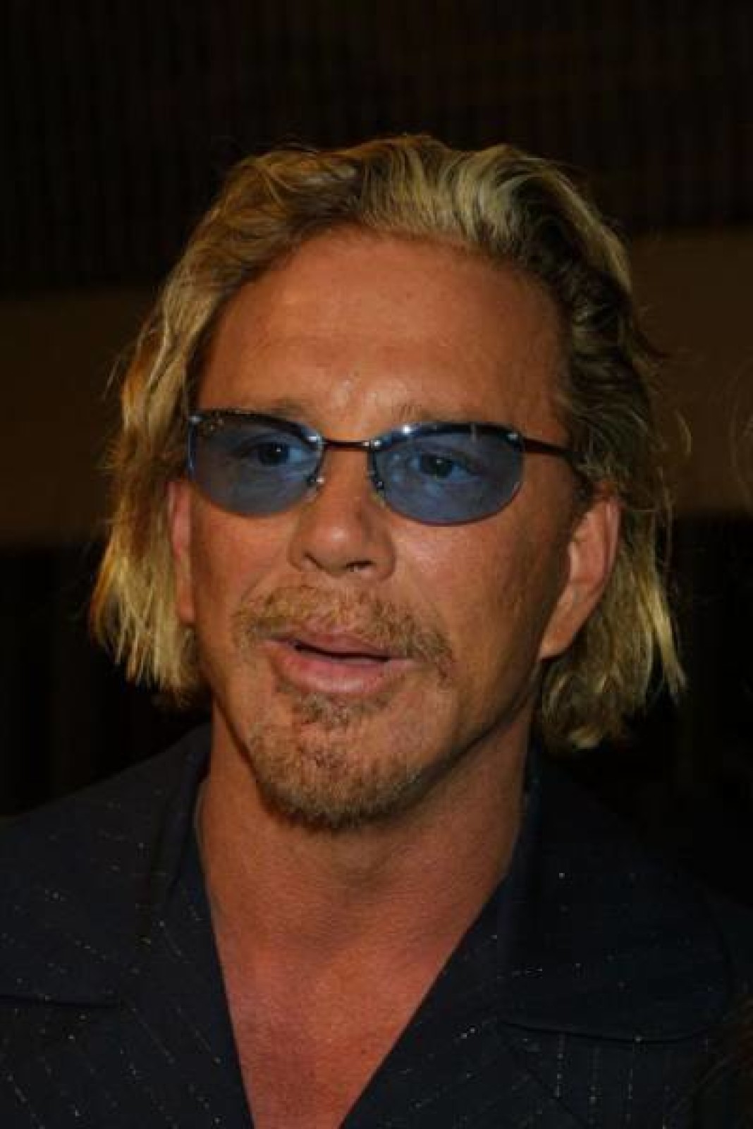 La stupéfiante transformation du visage de Mickey Rourke en 30 ans ...