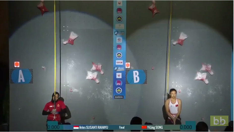 Aries Susanti Rahayu bat le record du monde d’escalade de vitesse ...